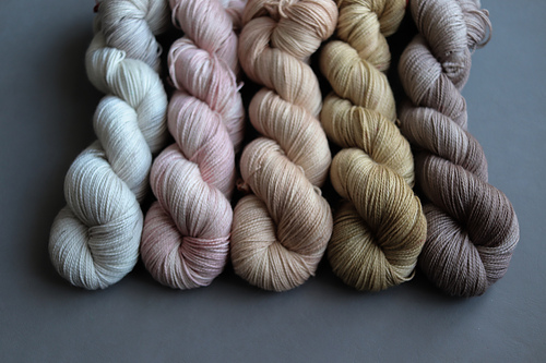 Ravelry: Soothe pattern by Lisa Mutch