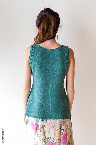 Ravelry: Laresca pattern by Corrina Ferguson