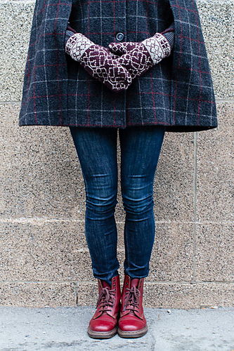 Ravelry: Scribe pattern by Andrea Rangel