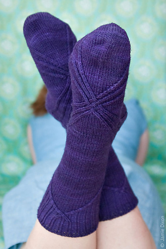 Ravelry: Manolo pattern by Yarnissima