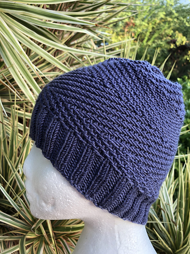 Ravelry: Jelenka pattern by Maria Socha