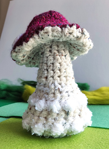 Ravelry: One piece toadstool pattern by Nicola Schofield