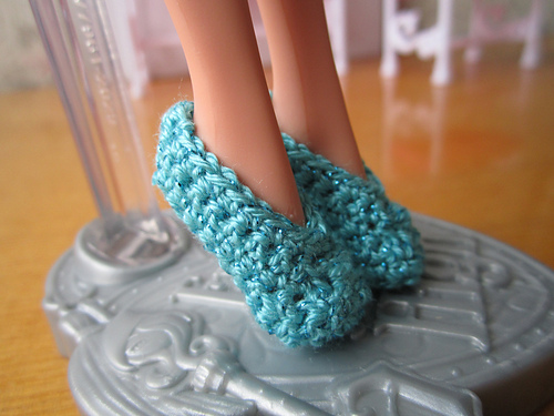 Ravelry: Ever After High Ballet Flats pattern by Dez Alyxander