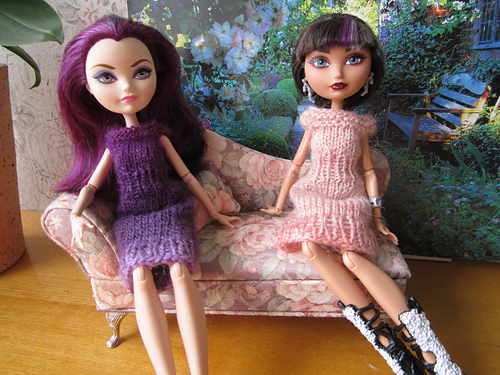 Ravelry: Ribbing dress for Monster high doll pattern by Sultana Vafeiadou
