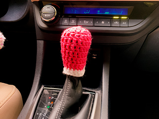 Ravelry: Gear Shift Cover pattern by Emily Netherland