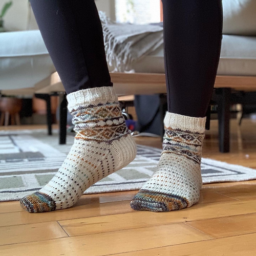 Ravelry: Gingerbread house socks pattern by Anna Radchenko