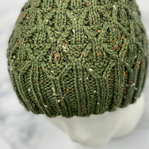 Ravelry: Decision Tree Touque pattern by Shelby Nichols