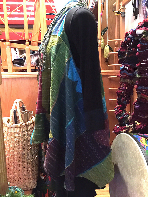 Ravelry: nickolena's Cotton peacock Saori vest