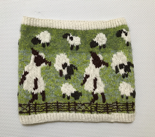 Ravelry: Happy To See Ewe pattern by Simone Van Iderstine