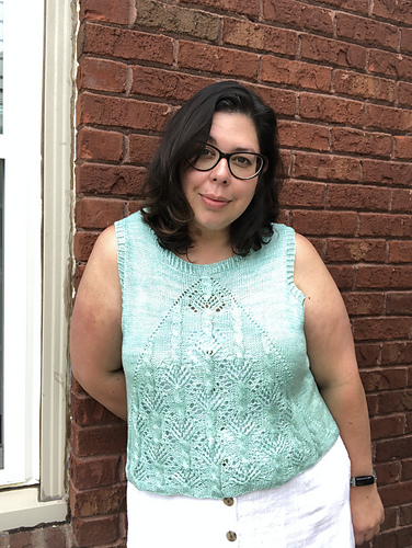 Ravelry: Beautyberry pattern by Jamie Hoffman