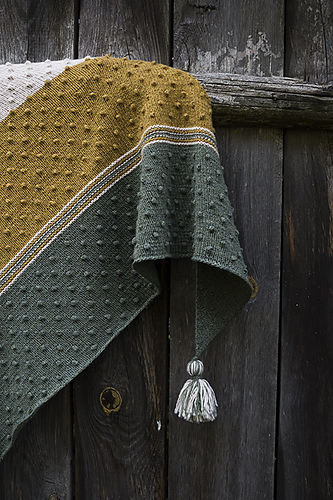 Ravelry: Silence shawl pattern by Anna Radchenko