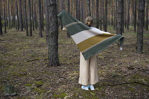 Ravelry: Silence shawl pattern by Anna Radchenko