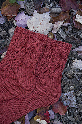 Ravelry: Autumn Ember socks pattern by Anna Radchenko