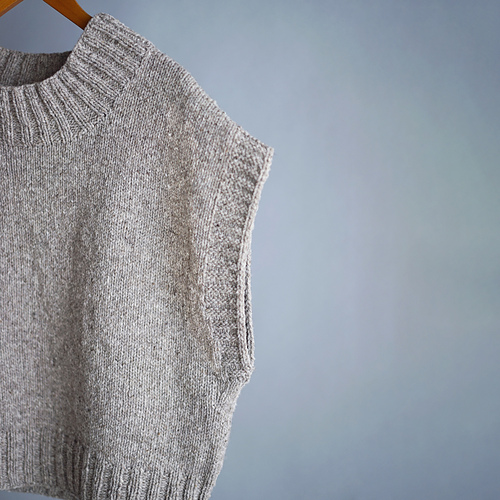 Ravelry: Cocoon Chokki pattern by Noriko Ichikawa