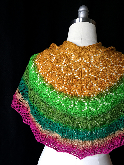 Ravelry: Dilophosaurus pattern by Carissa Browning