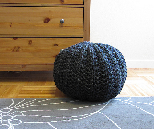 Ravelry: Basic knit poufs pattern by Cara Corey