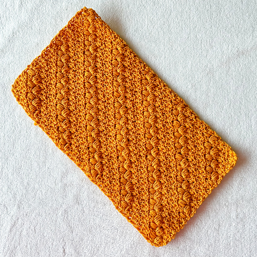 Ravelry: Braided Beans C2C Dishcloth pattern by Gootie (Agat Rottman)