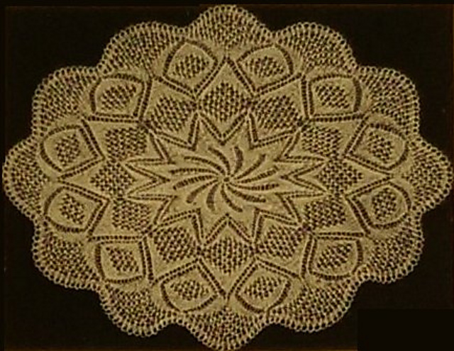 Ravelry: Ovale Decke pattern by Verlag Otto Beyer Design Team