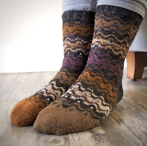Ravelry: Painted Waves Socks pattern by Oakwood Knits