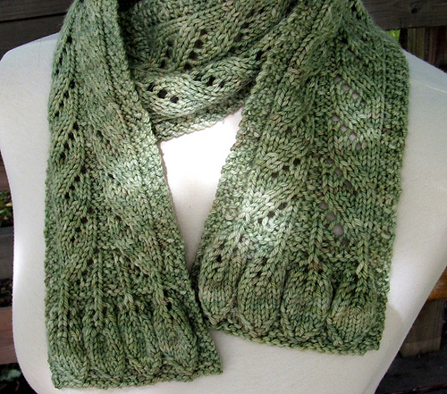 Ravelry: ingrid pattern by Lori Law
