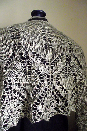 Ravelry: evenings in Provence pattern by Lori Law