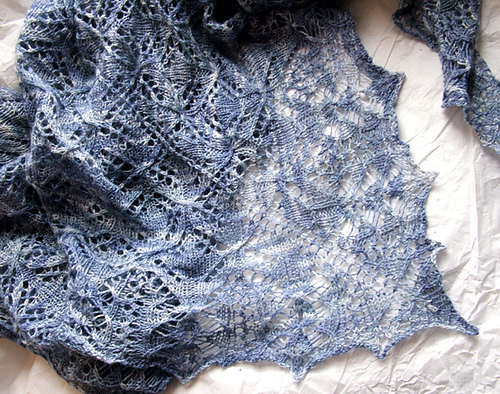 Ravelry: longest night shawl pattern by Lori Law
