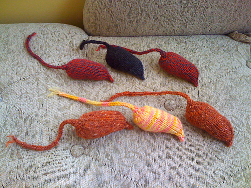 Ravelry: Jane's Knitted Catnip Mouse pattern by Jane Ramsay
