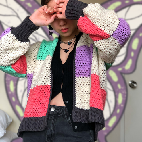 Ravelry: This or That Cardigan pattern by Ariana Berkebile