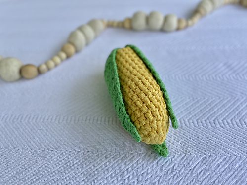 Ravelry: Corn on the Cob Amigurumi pattern by Lindsey Roe