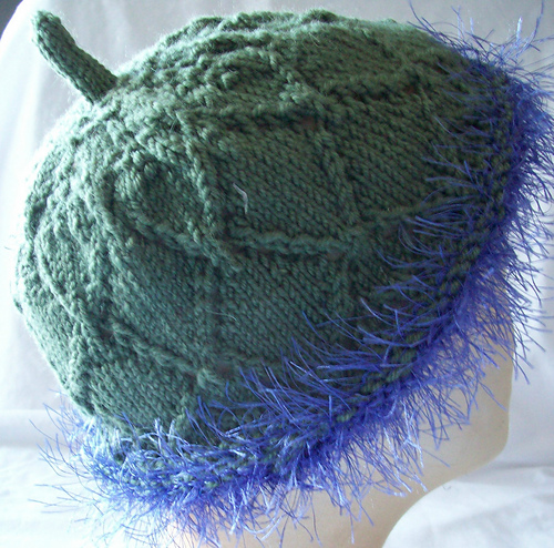 Ravelry: Thistle Down Hat pattern by oftroy