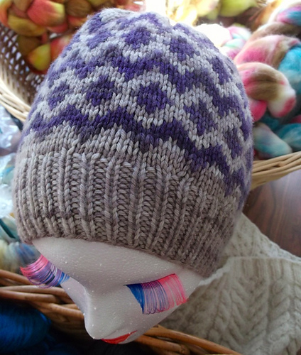 Ravelry: Waggle pattern by Odessa Reichel