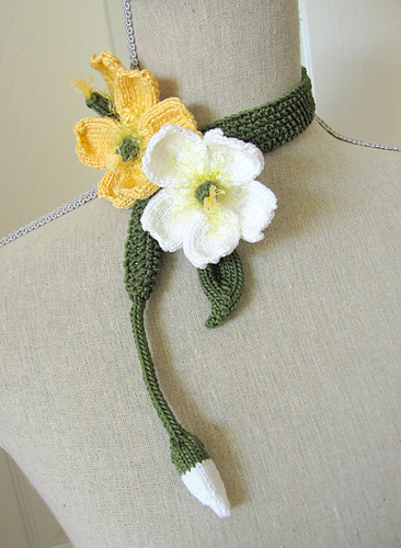Ravelry: Buttercup Lariat Neck Corsage pattern by Ohmay Designs