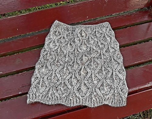 Ravelry: October pattern by Comfort Zone Knits