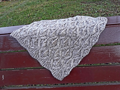 Ravelry: October pattern by Comfort Zone Knits