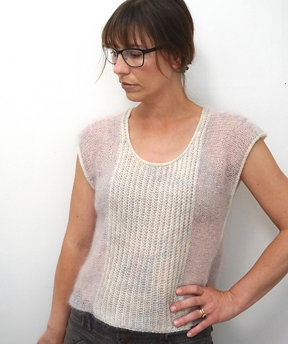 Ravelry: Athaclena pattern by Stephanie Earp