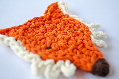 Ravelry: Fox Applique pattern by Carolina Guzman