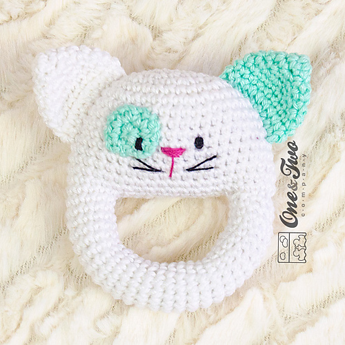 Ravelry: Little Cat Rattle pattern by Carolina Guzman