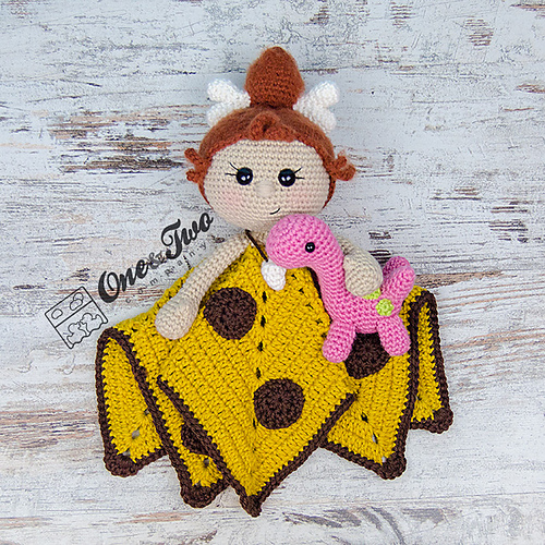 Ravelry: Cyra Cavegirl & Dixie Dino Lovey pattern by Carolina Guzman