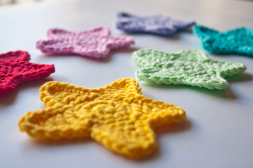 Ravelry: Star Applique pattern by Carolina Guzman