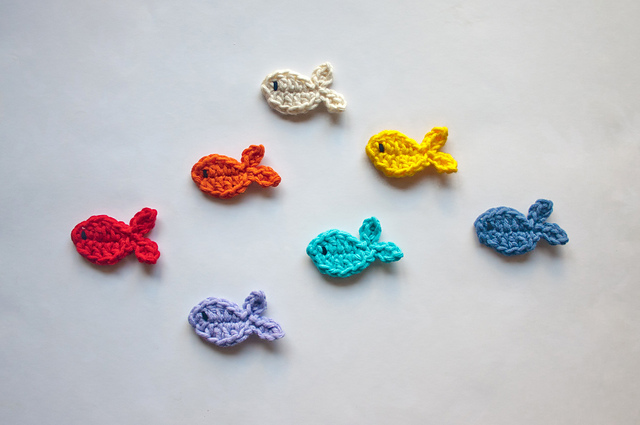 Ravelry: Fish Applique pattern by Carolina Guzman