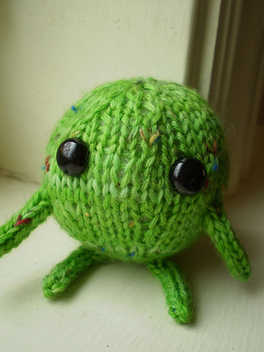 Ravelry: Spheroid and Oblong pattern by Allison Griffith