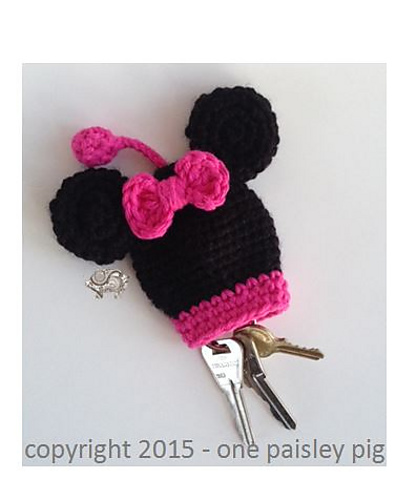 Ravelry: Minnie Mouse Key Holder pattern by Paisley