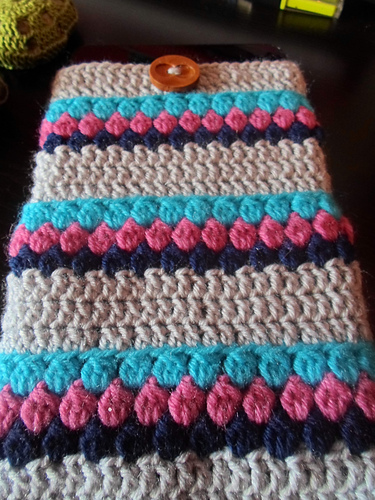 Ravelry: Puff.Puff: Easy Crochet Tablet Cozy pattern by Adriana Veleda