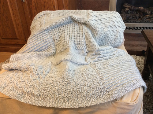 Ravelry: Wee Baby Blocks pattern by Susan Barstein