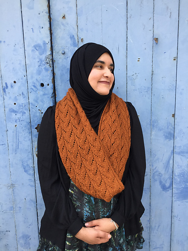 Ravelry: Smithies Cowl pattern by Alison Moreton