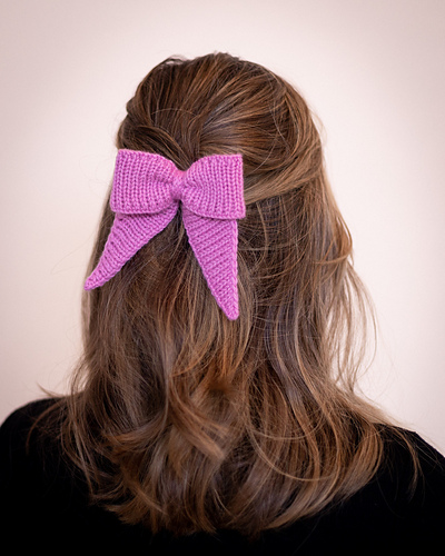 Ravelry: Knit Bow pattern by Kaitlin Barthold