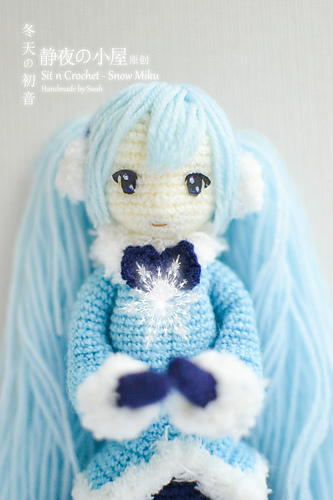 Ravelry: Snow Miku Hatsune pattern by Swah Ng