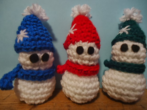 Ravelry: Little Crochet Snowman pattern by Owlmoon Creations