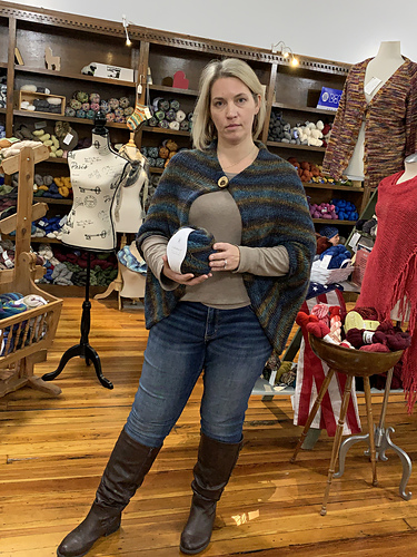 Ravelry: One Skein Shrug pattern by Laura Groff