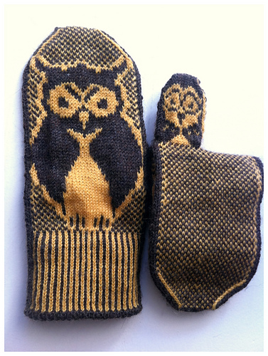 Ravelry: Moooody owl mittens pattern by Anna-Karin Consoli